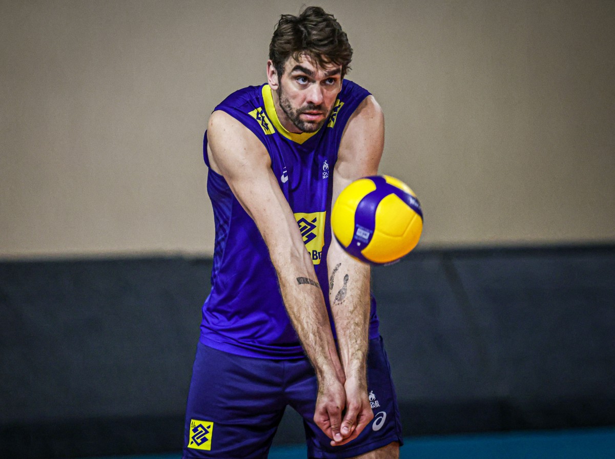 Lucão se recupera e estará no Mundial; Léo é cortado de novo | vôlei | ge