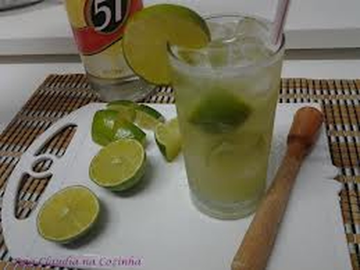 Caipirinha de limão | Drinks e Bebidas | Receitas