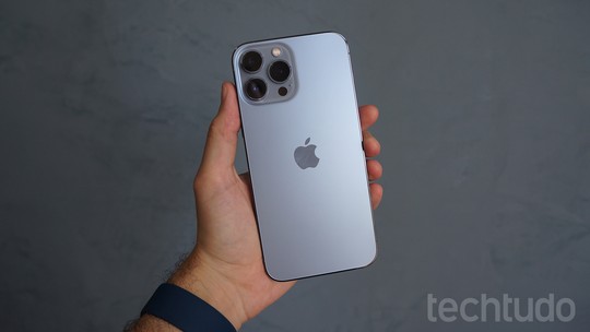 Como usar códigos no discador do iPhone para liberar funções úteis ...