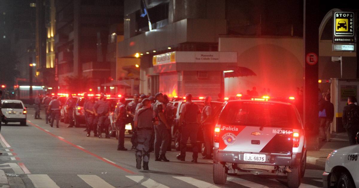G1 - Quatro presos em protesto contra tarifa são transferidos para ... G1 - Quatro presos em protesto contra tarifa são transferidos para ...