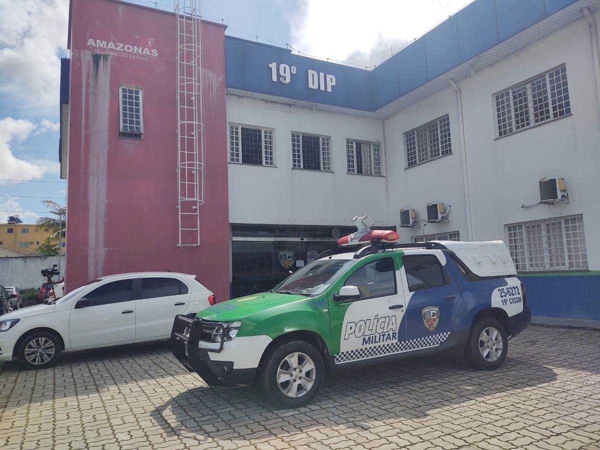 Durante Operação Contra Assaltos Em Transporte Coletivo Suspeito é
