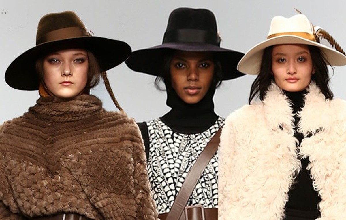 Abas largas e muito estilo nas cabeças do próximo inverno | Moda | Glamour