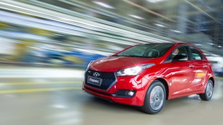 Hyundai HB20 ganha nova versão esportiva R-Spec | Carros | autoesporte