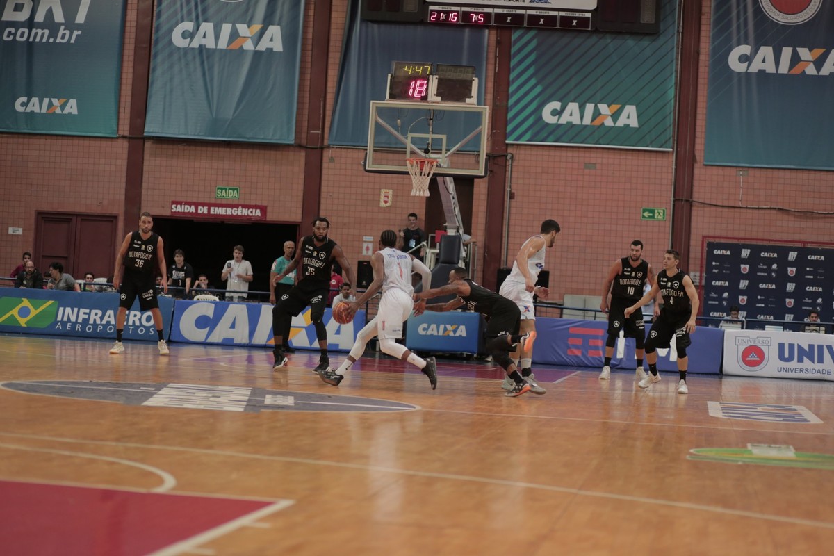 Brasília domina o Botafogo em casa e vence a primeira no Novo Basquete ...