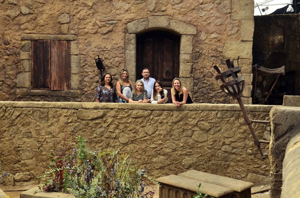 TV Clube leva anunciantes e clientes para visitar os estúdios Globo no ...