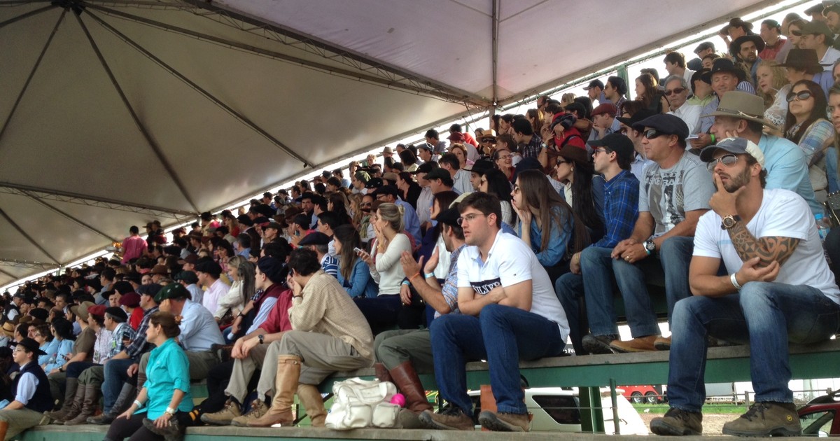 G1 - Com 120 mil pessoas, Expointer tem público recorde no 1º fim de ...