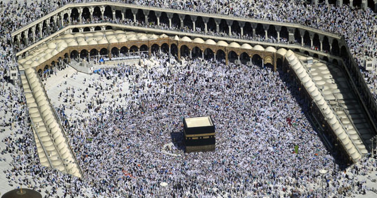 G1 - Peregrinos muçulmanos lotam Meca para celebrar o Hajj - notícias ...