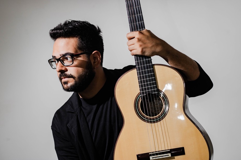 Cainã Cavalcante - Sinal dos Tempos no Teatro Prudential - 50% off ...