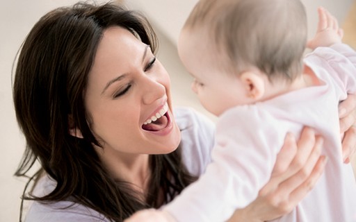 Maternidade idealizada - Revista Crescer | Carolina Ambrogini