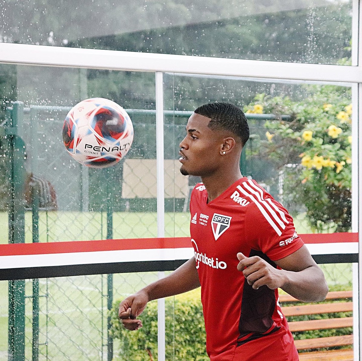 Nathan aparece na lista B do São Paulo para o Paulistão e pode ...