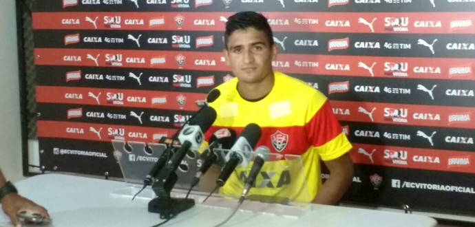 Ramon pede atenção para próximo jogo: "Principal fator vai ser o campo"