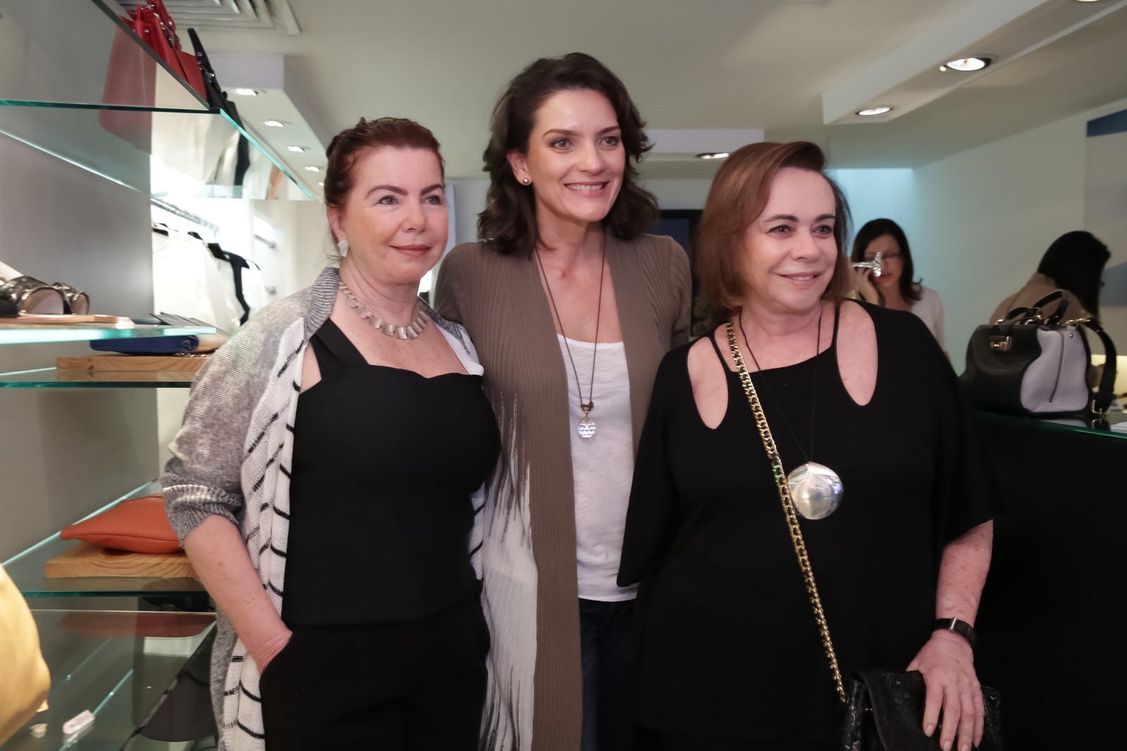 Mara Mac comemora o lançamento do seu “Manifesto do Luxo Simples ...