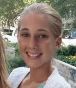 Natureza - Garota da Flórida se recupera de mordida de tubarão