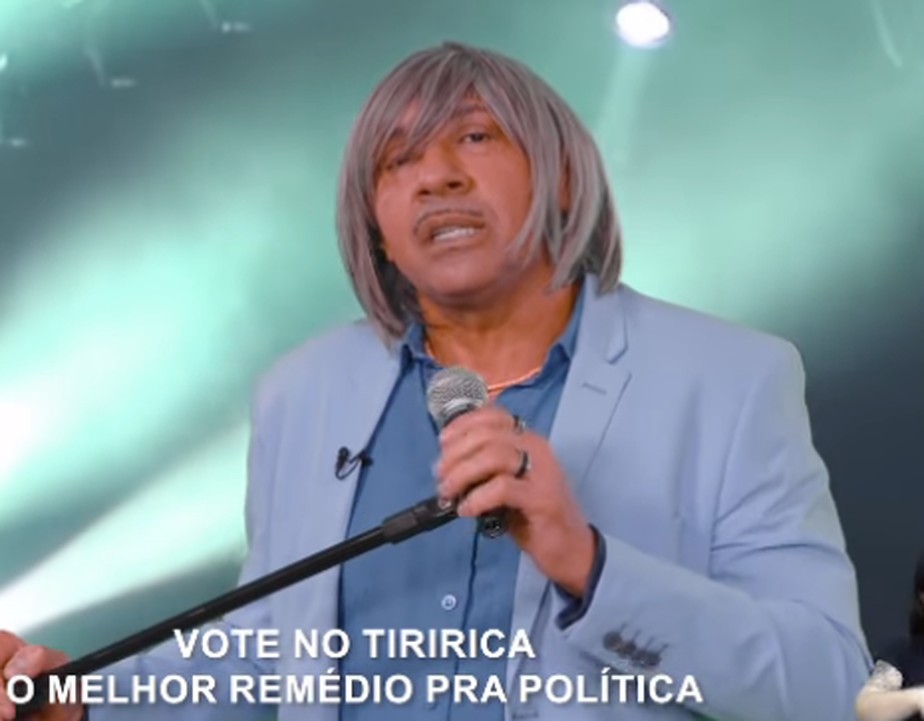 STF arquiva reclamação de Roberto Carlos contra paródia de Tiririca em ...
