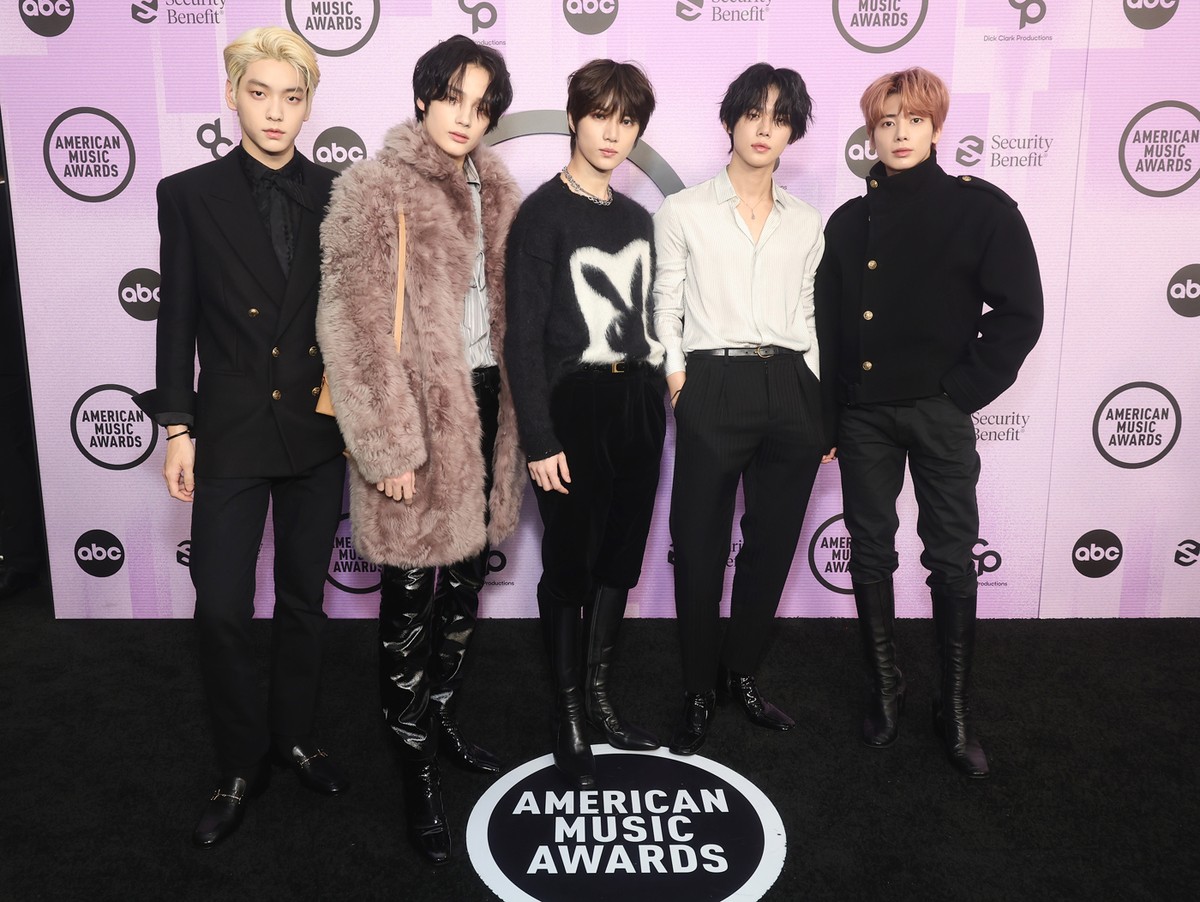 American Music Awards 2022: looks, vencedores e tudo o que rolou na ...
