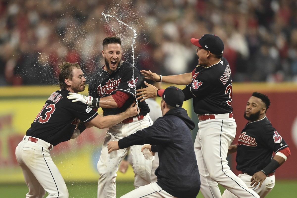 Em batalha de mais de 5h, brasileiro anota rebatida da vitória nos ...