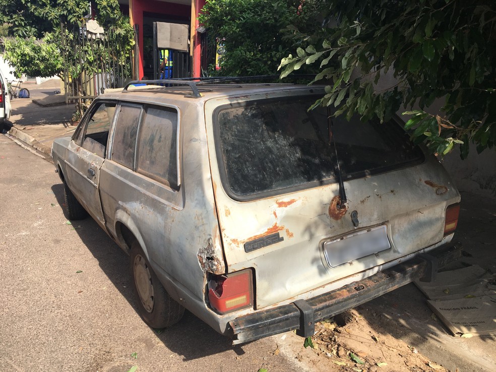 Caminhão desgovernado desce rua e atinge três veículos em Presidente Prudente | Presidente ...