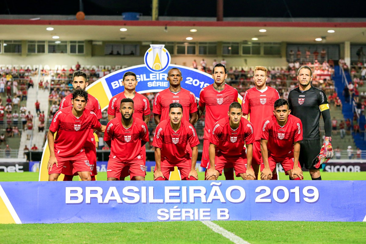 CRB muda investimento no Brasileiro: 12 jogadores já foram contratados ...
