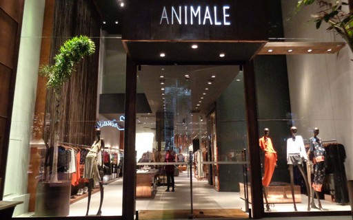 Grifes Animale e A.Brand são acusadas de trabalho escravo - Pequenas ...