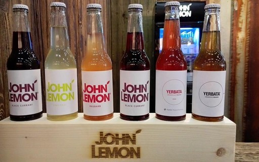 Yoko Ono suspende venda de bebida chamada "John Lemon" - Pequenas ...