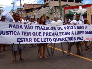 G1 - 1ª Caminhada da Paz vai às ruas após mortes e clima de medo na ...