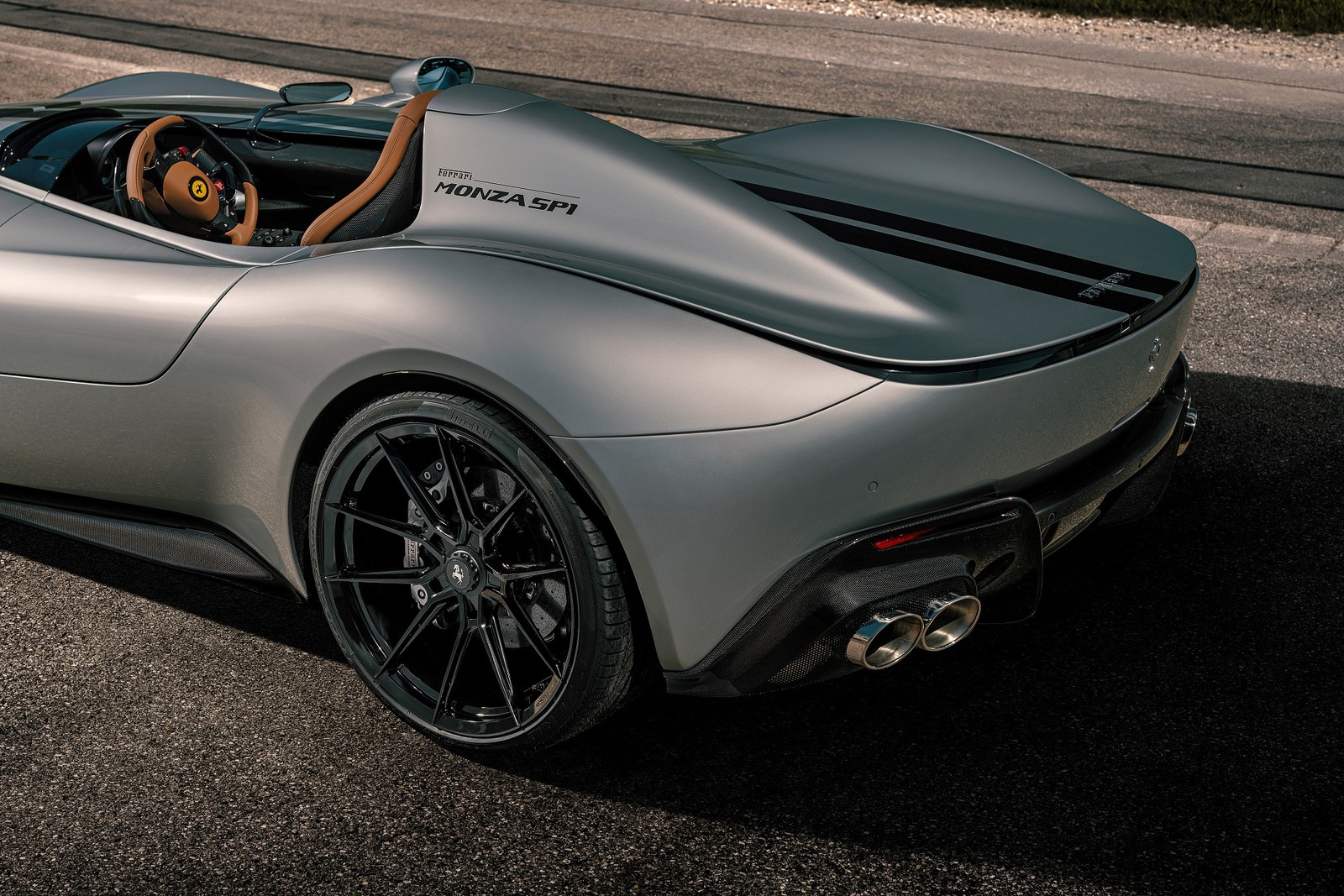 Ferraris SP1 e SP2 chegam a 844 cv após a preparação da Novitec e têm ...