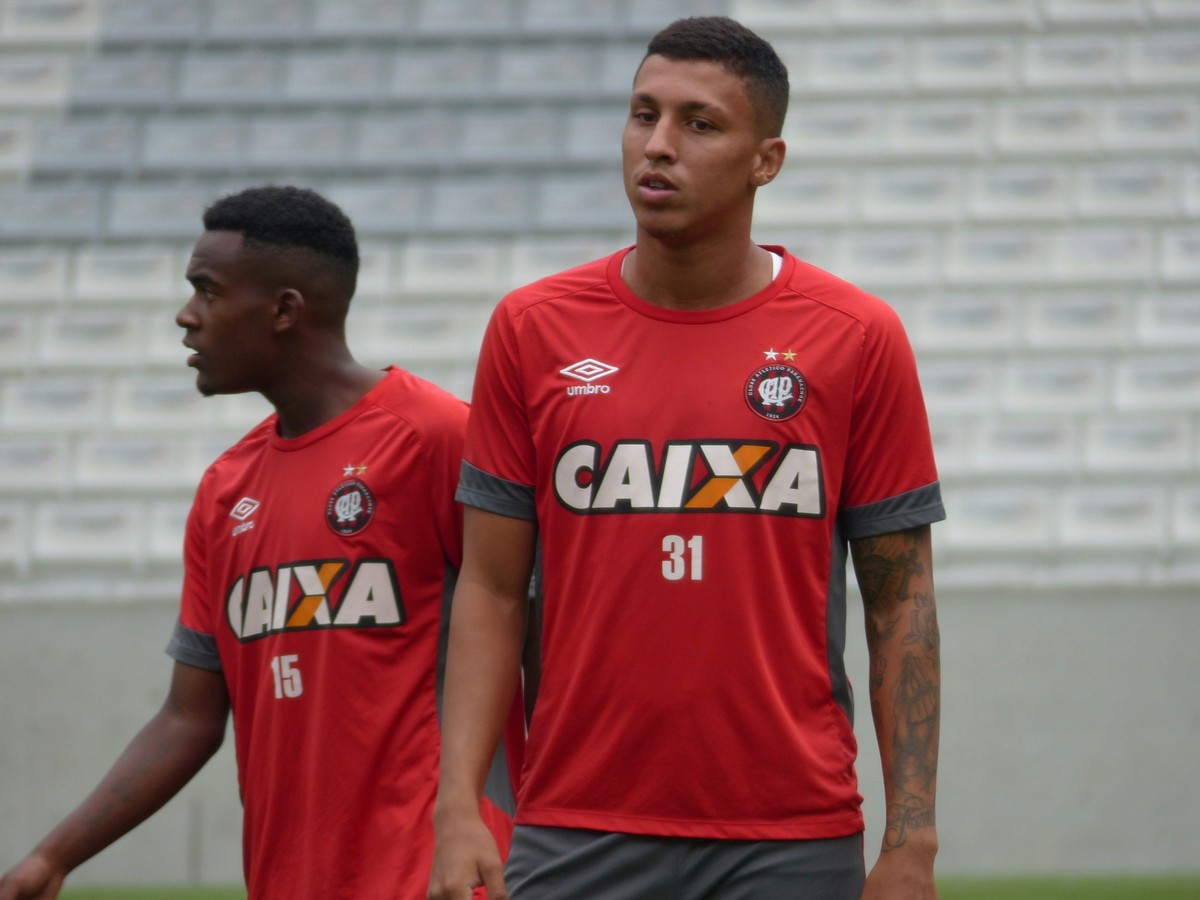 Atacante Crysan rescinde contrato com o Athletico e acerta com time de ...