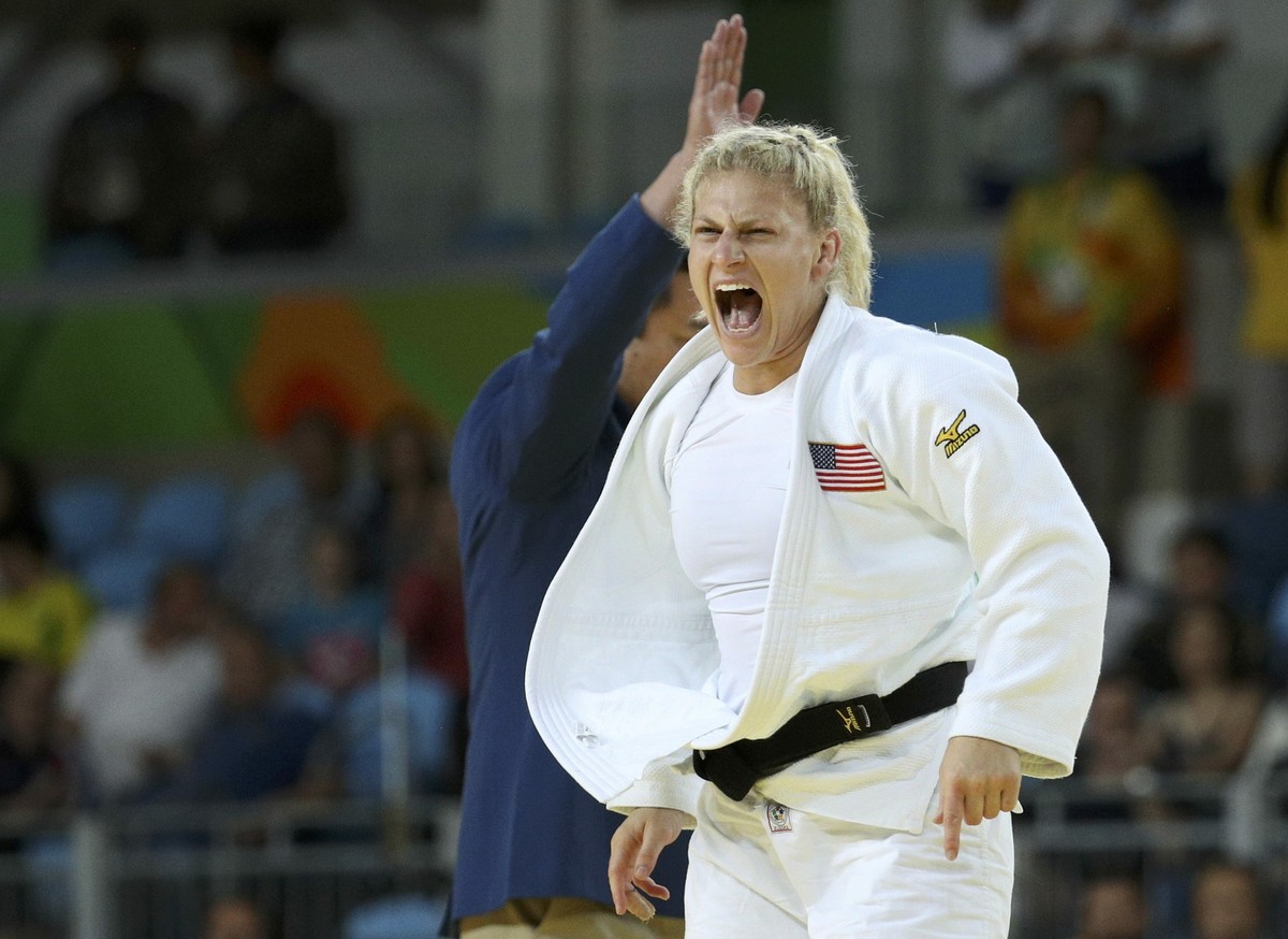 Nos passos de Ronda Rousey, Kayla Harrison estreia no MMA em junho ...