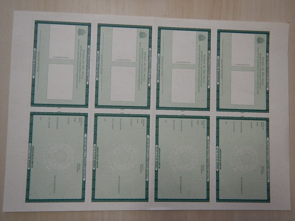 Casal é preso pela PF ao receber espelhos de carteira de identidade ...