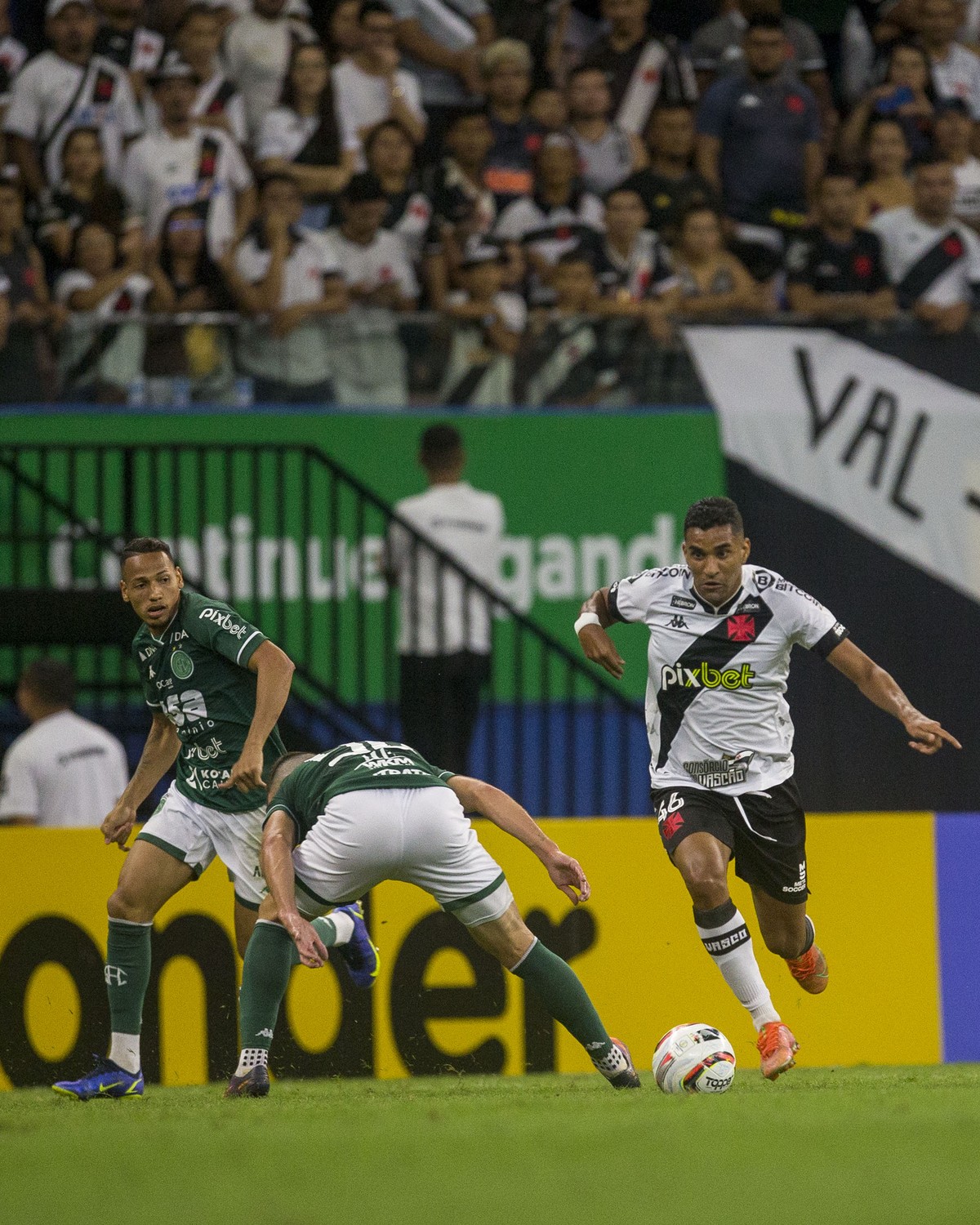 Vasco rescinde com o meia Isaque | vasco | ge