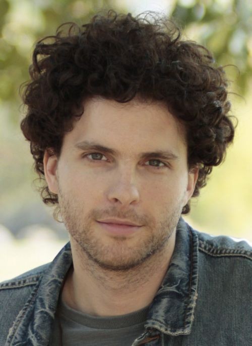 Thiago Fragoso voltará à TV em novela das 18h. Saiba detalhes ...