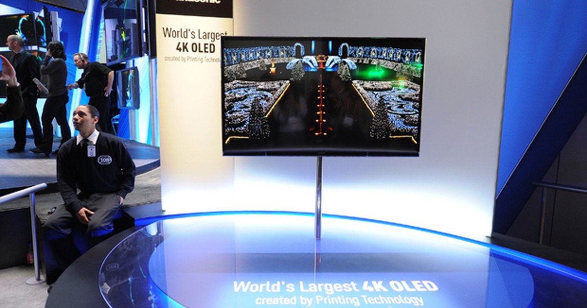 G1 - CES aposta em TV flexível, notebook híbrido e carro que se dirige ...