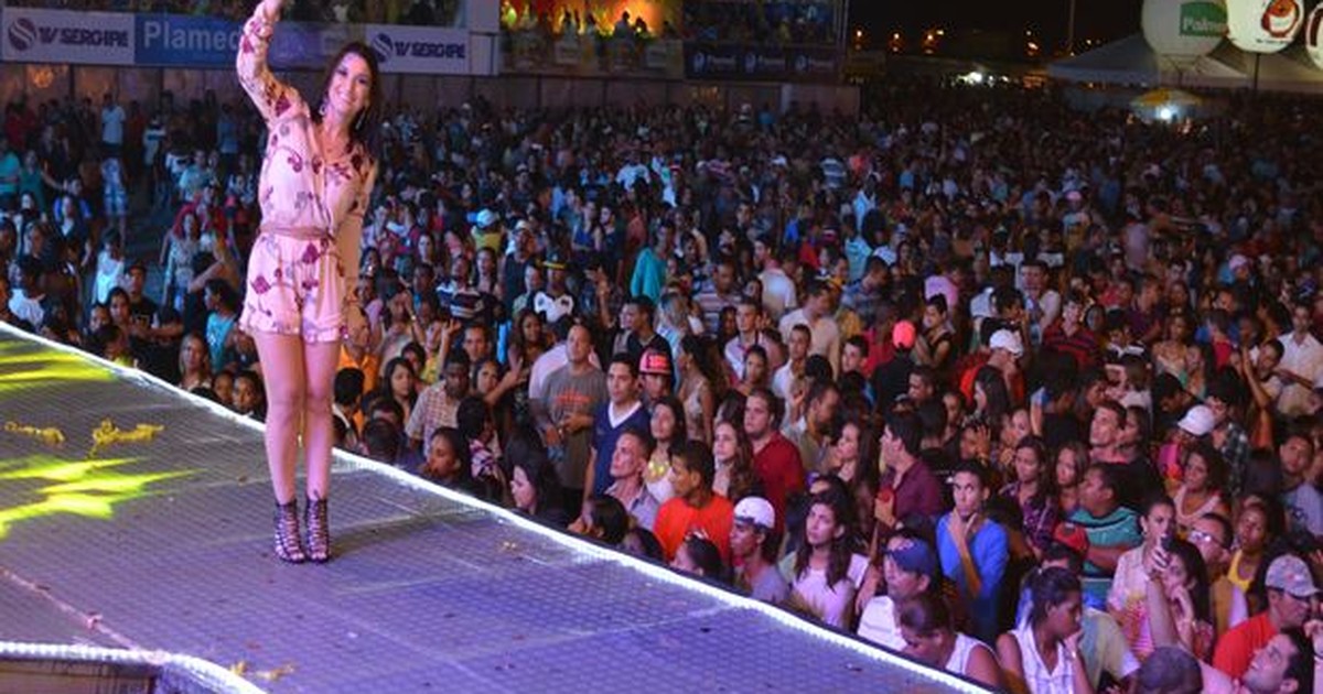 G1 - Banda Forró dos Plays apresenta repertório eclético no Forrozão ...