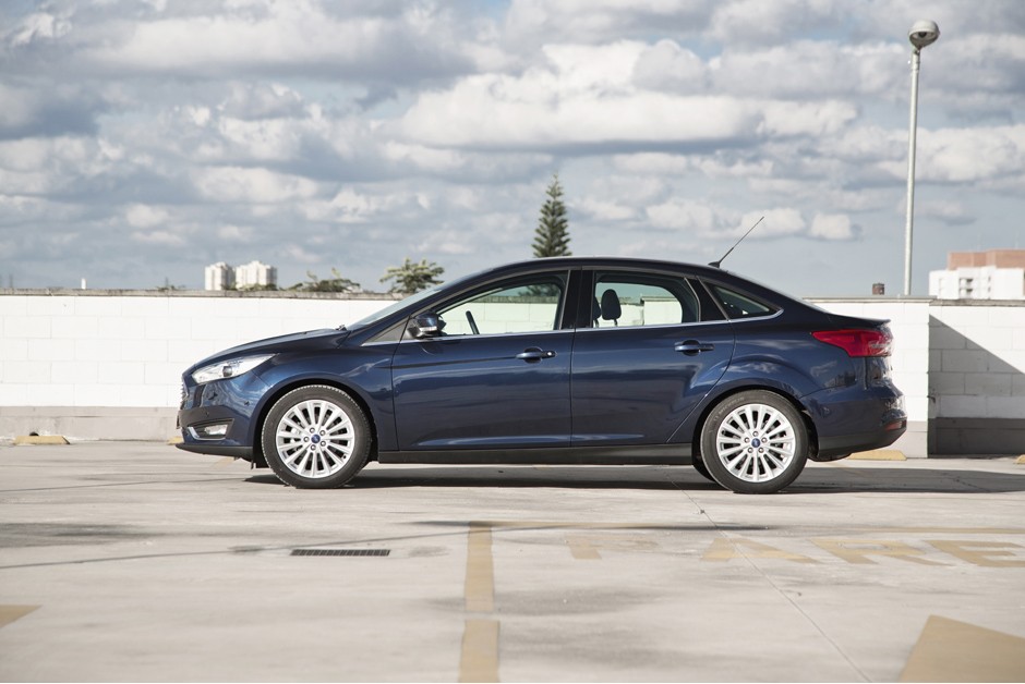 Avaliação: Ford Focus Fastback 2.0 Titanium | Testes | autoesporte