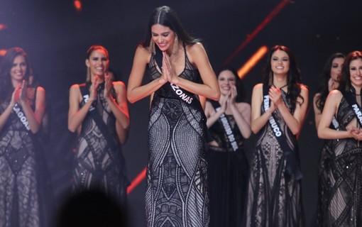Miss Amazonas Mayra Dias é eleita Miss Brasil 2018 - Quem | QUEM News