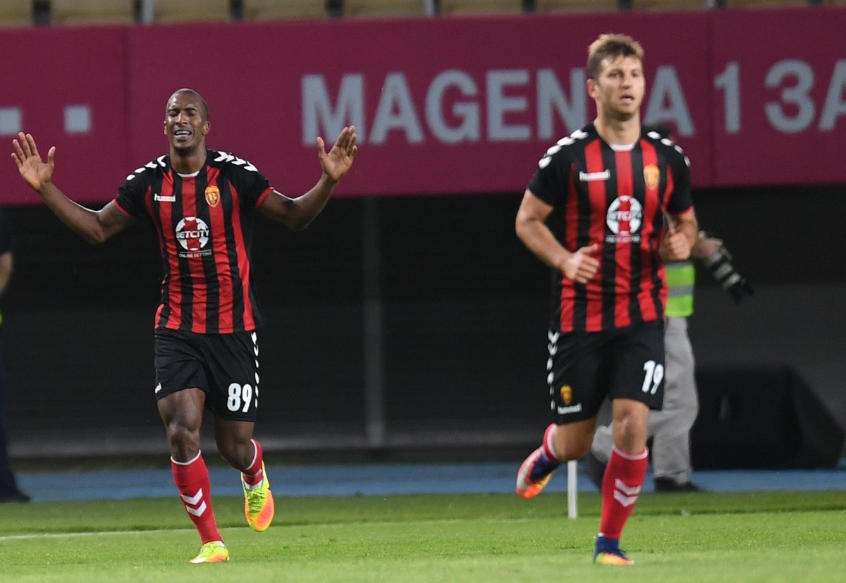 "Balotelli brasileiro" é decisivo e pode levar time a mais um feito ...