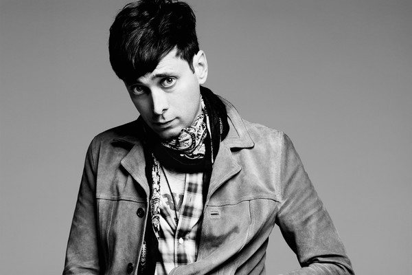 Estilista Hedi Slimane deixa a Saint Laurent - ÉPOCA | Bruno Astuto