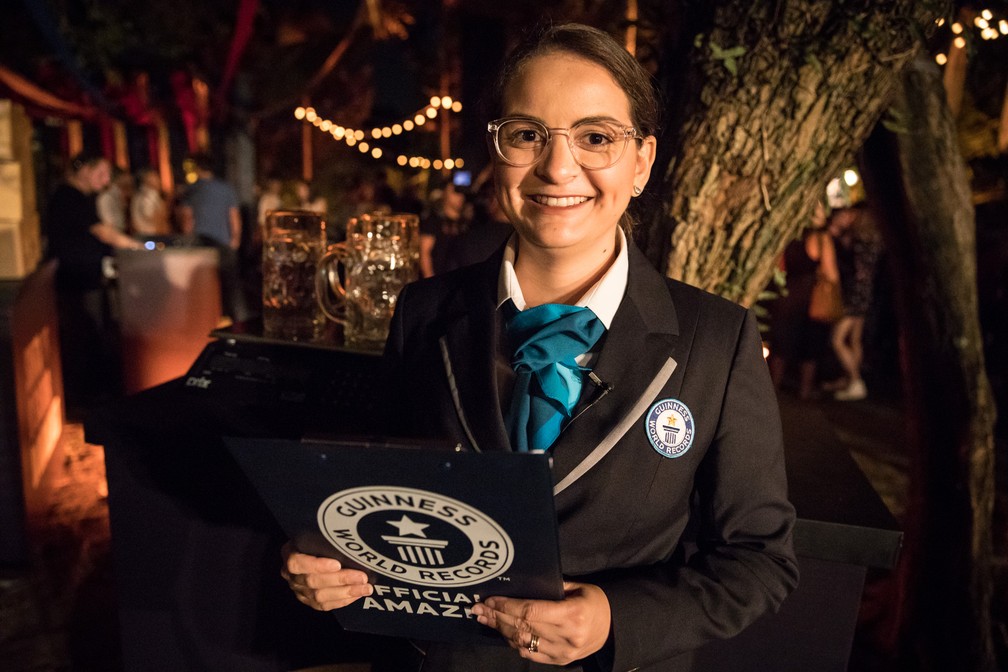 Sangue, suor e cerveja: quebrando um recorde mundial | Oktoberfest 2017 ...