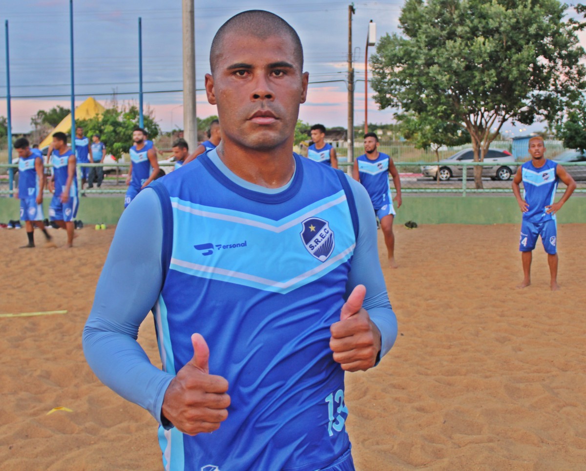 Monga é regularizado no BID da CBF e está apto para defender o São ...