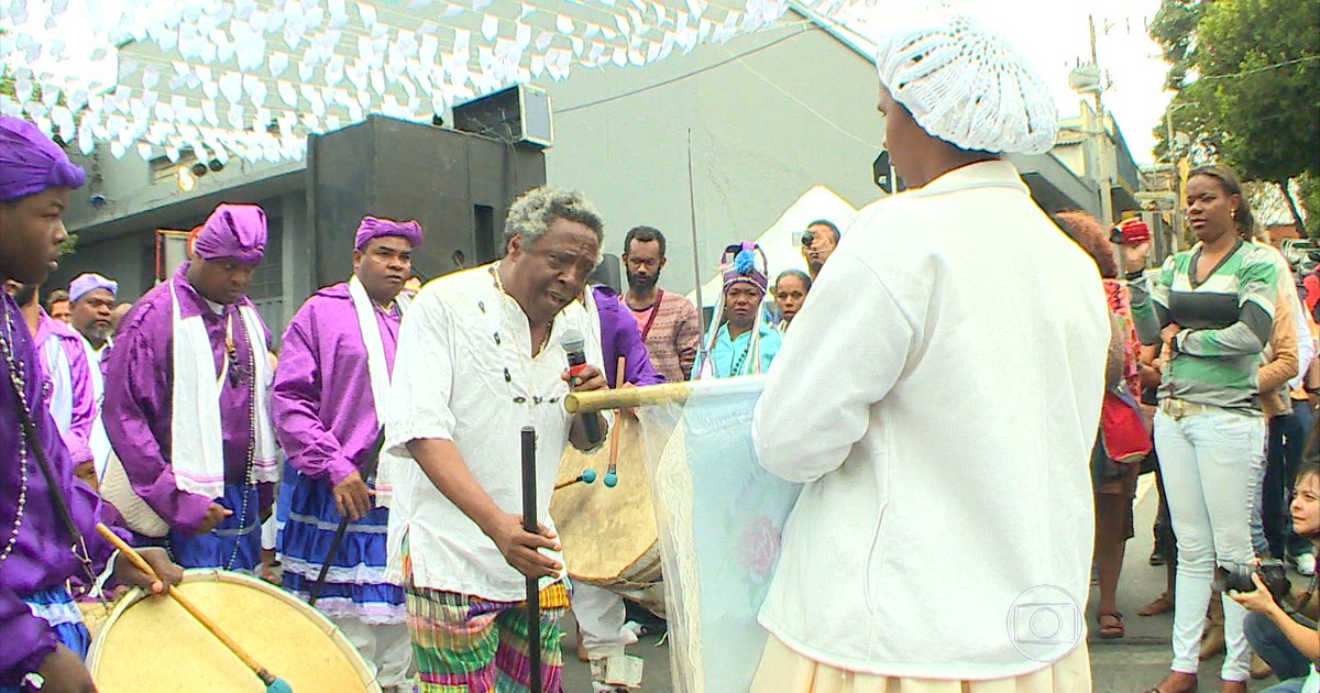 G1 - Congado mineiro simboliza esperança e fé do povo negro - notícias ...