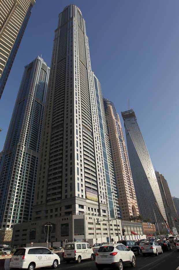 G1 - Marina de Dubai tem maior prédio residencial do mundo - notícias ...