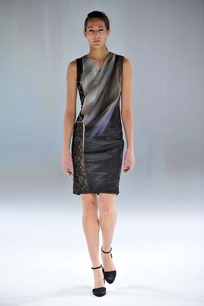 Hussein Chalayan | Paris | Inverno 2014 | Desfiles | Vogue