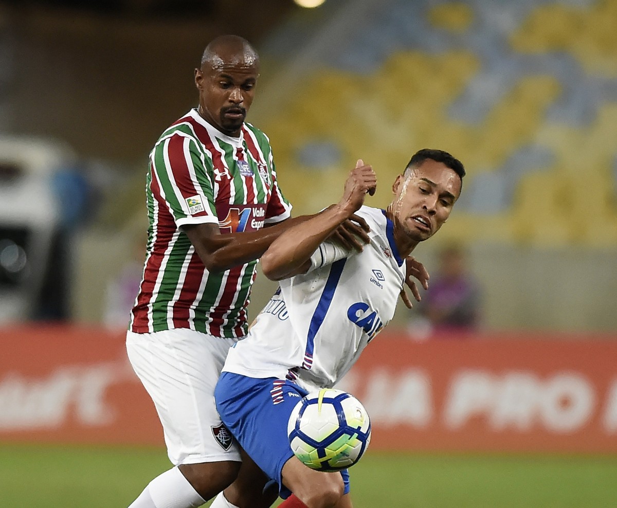 Um ano e dois meses depois, Airton volta a jogar 90 minutos ...