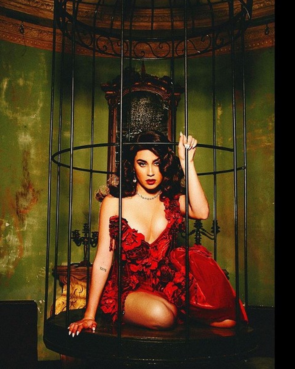Ex Fifth Harmony, Lauren Jauregui, faz ensaio sensual para revista ...