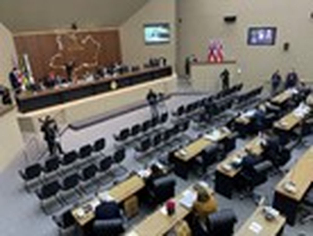 Assembleia retorna do recesso e deputados destacam atividades, durante ...