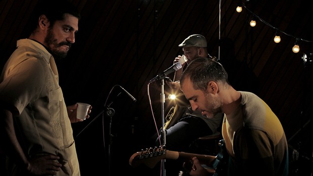 G1 - Criolo apresenta ao mundo a 'humanidade' da sua música - notícias ...