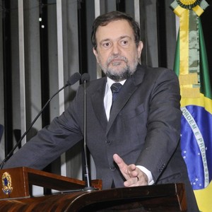 Voto do senador Walter Pinheiro na MP 665 irrita colegas de partido ...