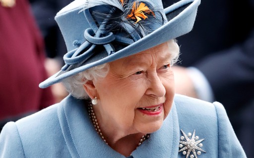 Saiba qual é o bolo que a Rainha Elizabeth II sempre pede em seu ...