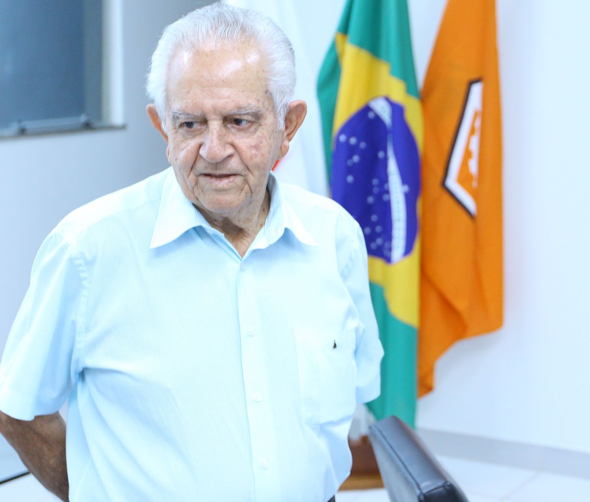 Justiça Eleitoral confirma candidatura de Galileu Machado, atual ...