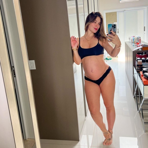 Virginia Fonseca mostra barrigão em reta final da gravidez: "Falta pouco" - Quem | QUEM News